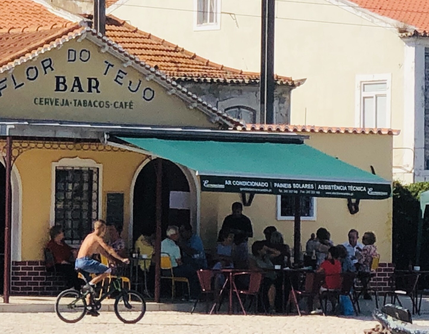 Flor do Tejo Bar - Município de Vila Franca de Xira